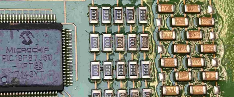 Best Practice for PCB Moisture Protection in Outdoor Environments - RayPCB