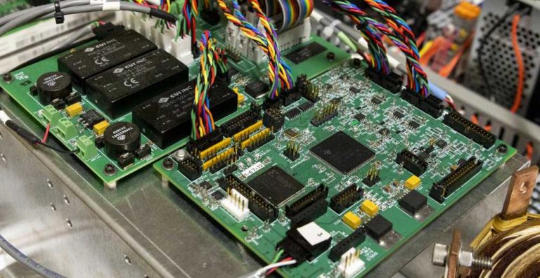 Top 10 Computer Manufacturing Companies in The World - RayPCB