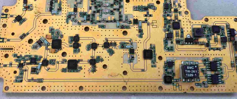 High Speed PCB Design: Mastering Signal Integrity, EMI, and Layout ...