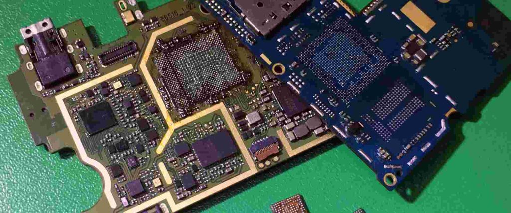 What is the Significance of Mobile Communications PCB? - Printed ...