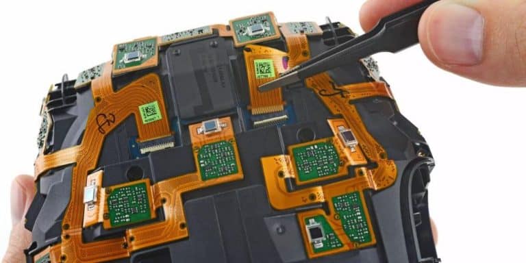 Virtual Reality - How it is Changing Computing and Media, Commerce, and ...