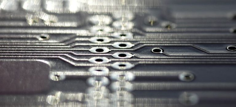 Everything You Need to Know About Copper Wrap Plating - RayPCB