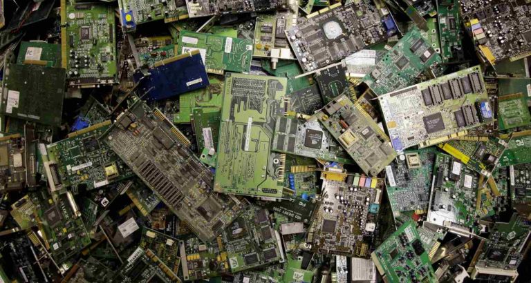 What is the disposal method for PCB Waste? - RayPCB